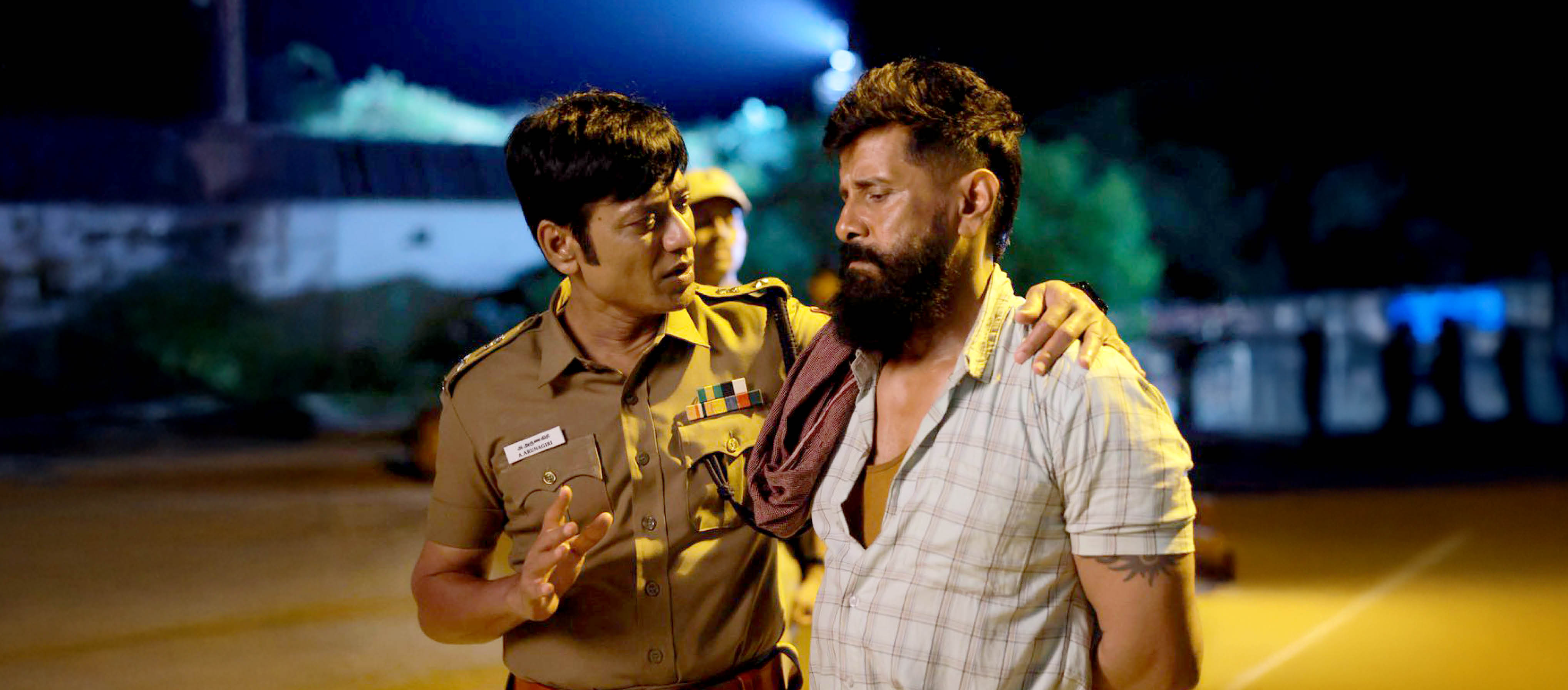 'Veera Dheera Sooran: Part 2' Movie Review: Vikram and Co. Run a ...
